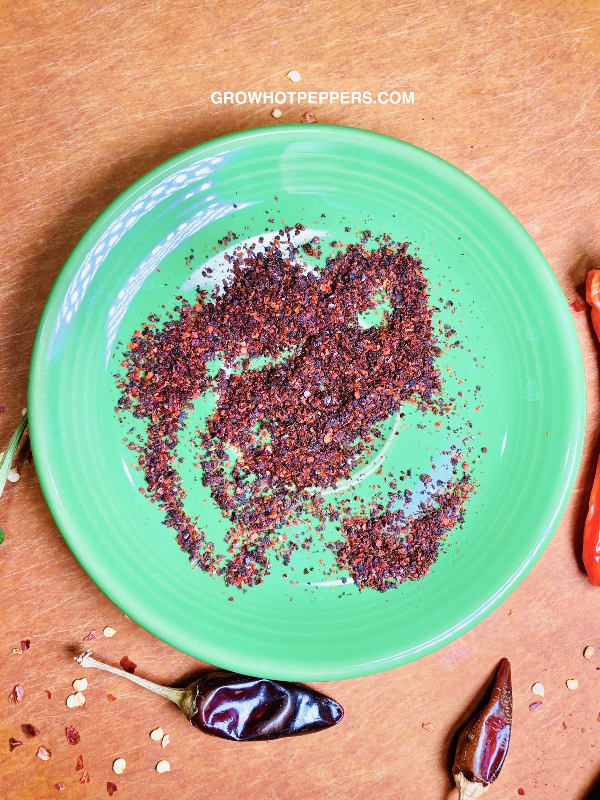 11 Cayenne Pepper Substitute Options You Can Use In A Pinch - Grow Hot ...
