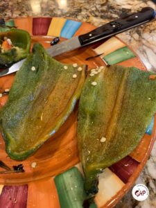 Poblano Peppers: Scoville, Cooking, & Growing + 3 Easy Ways To Roast ...