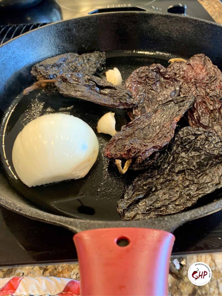 Chile Pasilla: About The Delicious "Little Raisin" Pepper + 7 Step ...